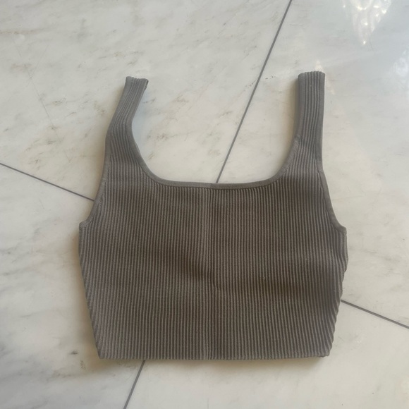 Babaton | Tops | Babaton Greige Ribbed Womens Crop Top Small | Poshmark